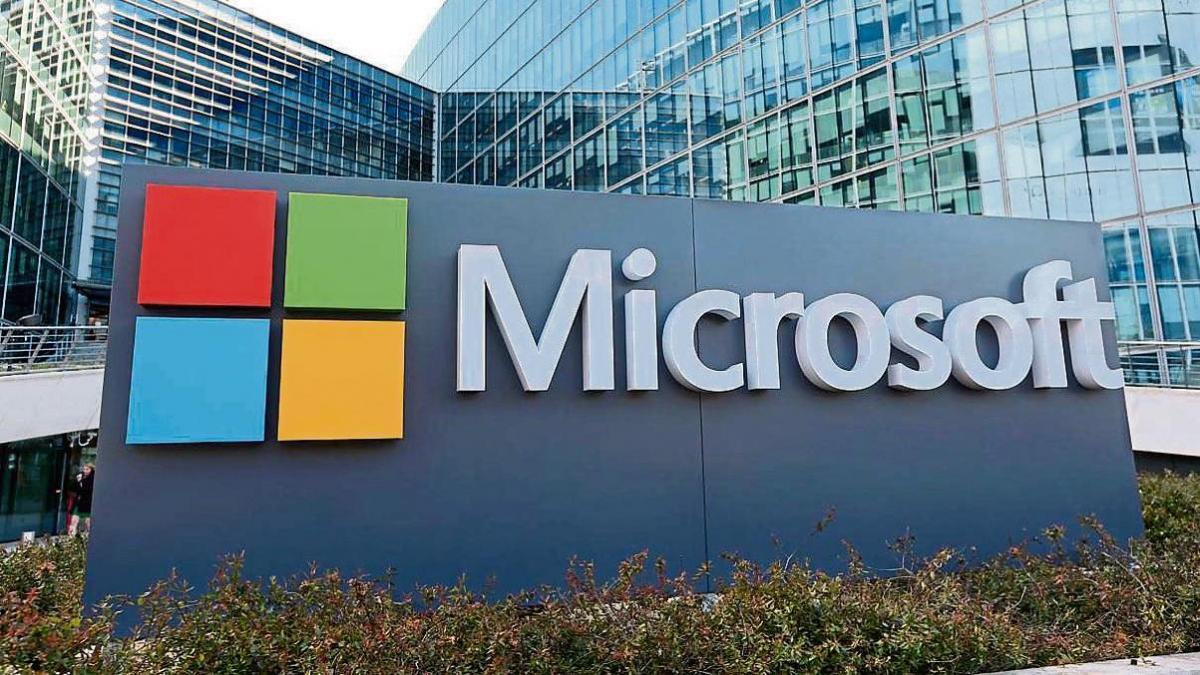 Office, Windows ve bulut, Microsoft'un ilk çeyreğini yönetiyor